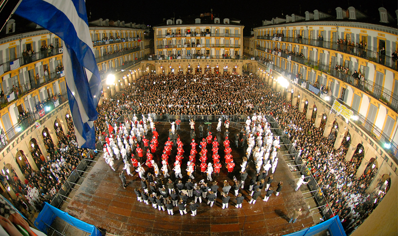 Tamborrada San Sebastián - Fiestas en Guipúzcoa - Fiestas España